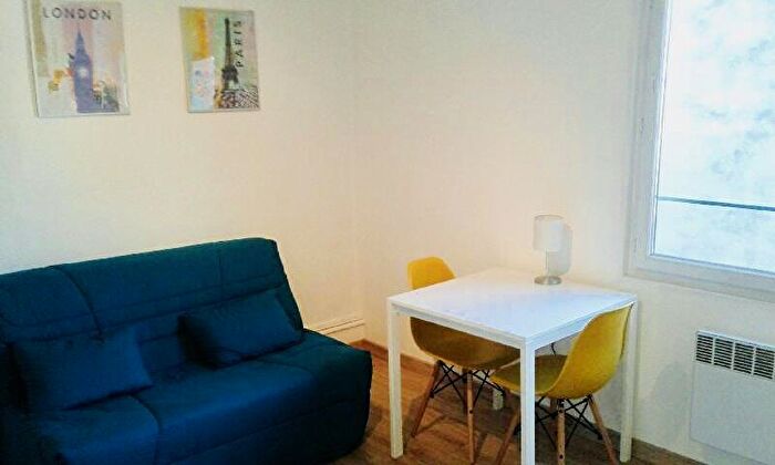 Appartement 1 pièce à Foix, à louer