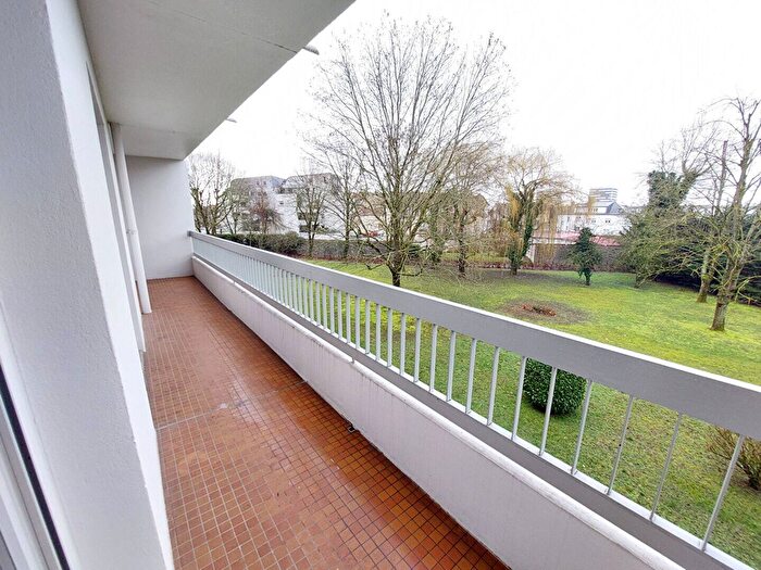 Appartement à louer - Malgrange, Thionville - 4 pièces - 2 chambres