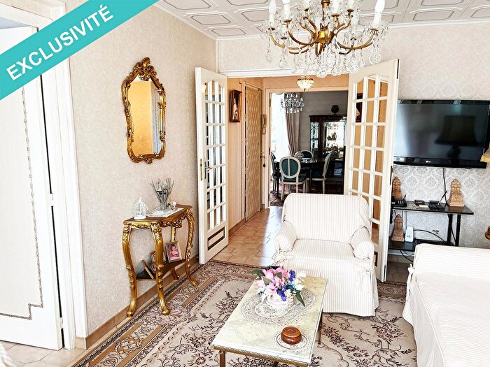 Maisons à vendre et appartements à louer - 1