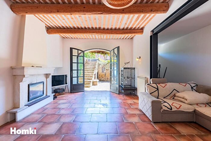 Maisons à vendre et appartements à louer - 1