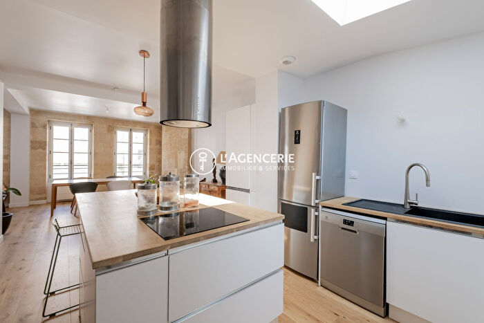 Appartement 4 pièces à Bordeaux, Chartrons, Paul Doumer, à louer