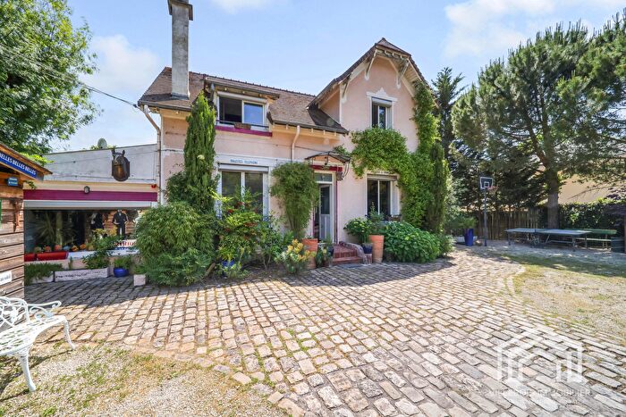Maison 9 pièces à vendre - Rueil-Malmaison, Jonchere, Malmaison, Saint-Cucufa