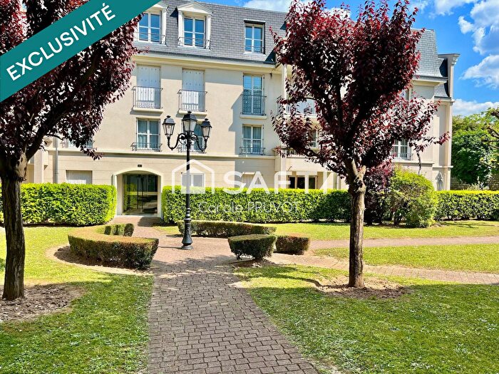 Appartement 2 pièces à vendre - Mantes-la-Jolie, Centre-ville