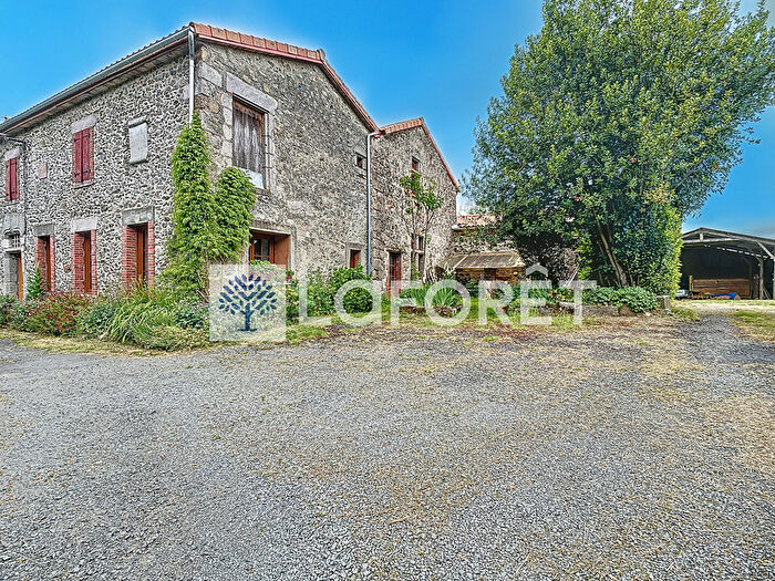 Maison à vendre - Montournais - 10 pièces - 3 chambres