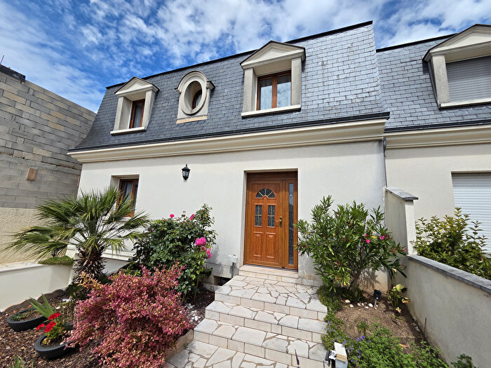 Maison 6 pièces à vendre - Ormesson-sur-Marne