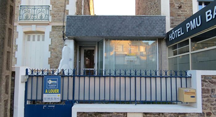 Appartement à louer - Saint-Malo - 4 pièces