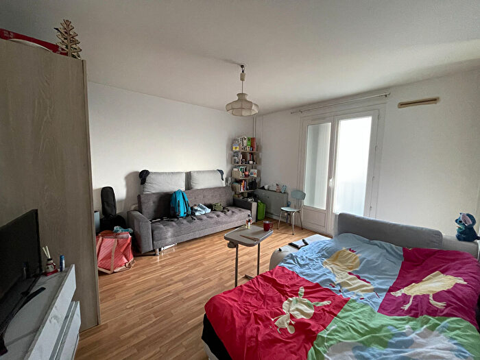 Appartement à louer - Tours, Sanitas, Rotonde - 1 pièce