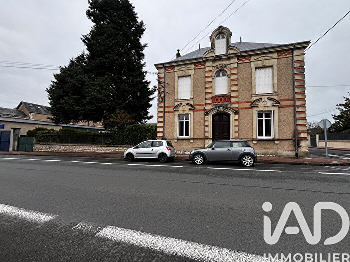 Maison à vendre - Châtellerault, Est - 7 pièces - 6 chambres