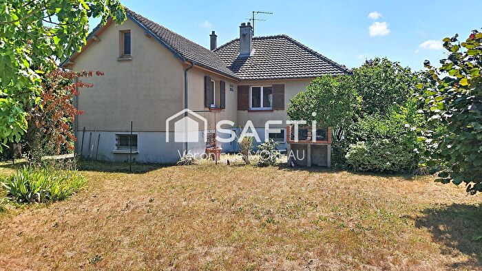 Maison 4 pièces à vendre à Hérouvillette