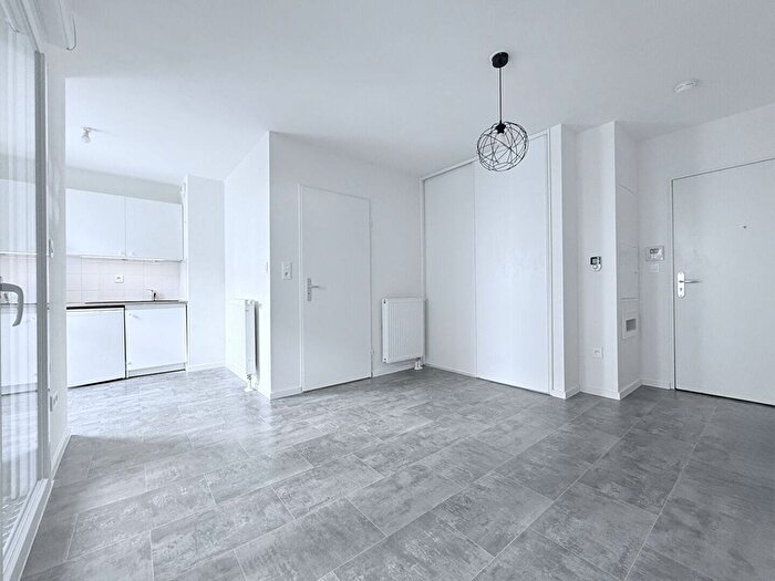 Appartement à louer - Koenigshoffen Ouest-Centre Est, Strasbourg - 1 pièce