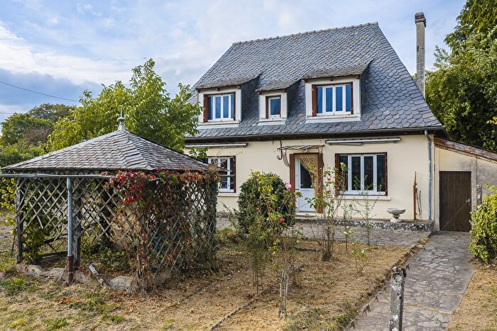 Maison 4 pièces à Saint-Martin-Cantalès, à vendre