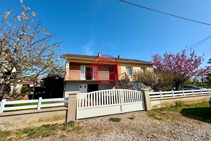 Maison à vendre - Moutiers-Saint-Jean - 4 pièces - 3 chambres