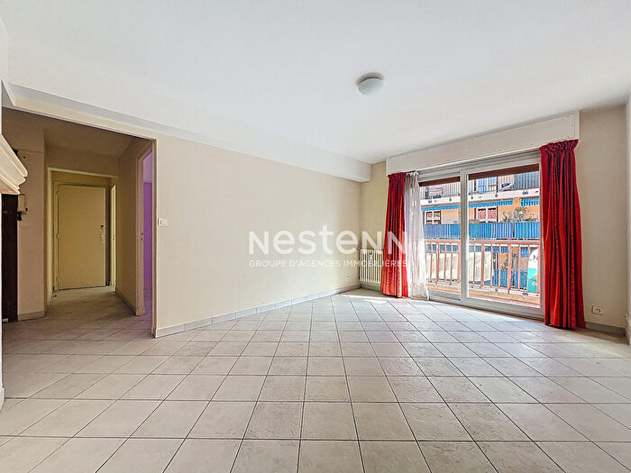 Appartement à vendre - Vallauris, Golfe Juan, Vieux Port - 3 pièces - 2 chambres