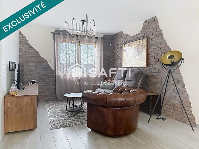 Maison à vendre - Bousbach - 6 pièces - 4 chambres