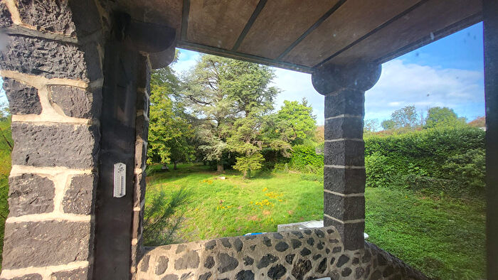 Maison à vendre - Orcet - 6 pièces - 5 chambres