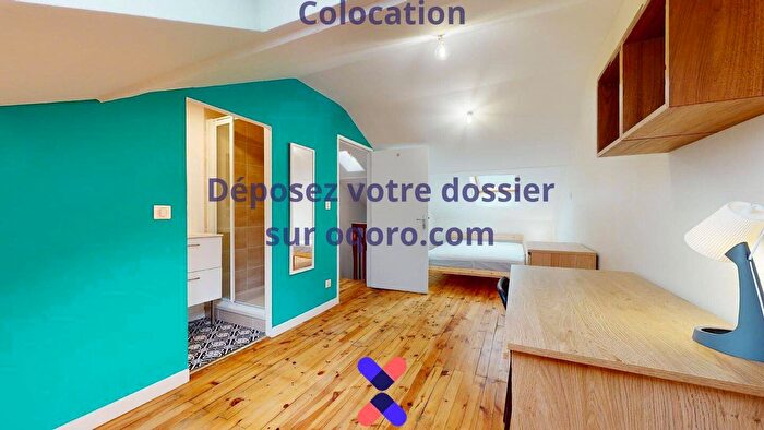 Maison à louer - Charras, Clermont-Ferrand - 6 pièces - 5 chambres