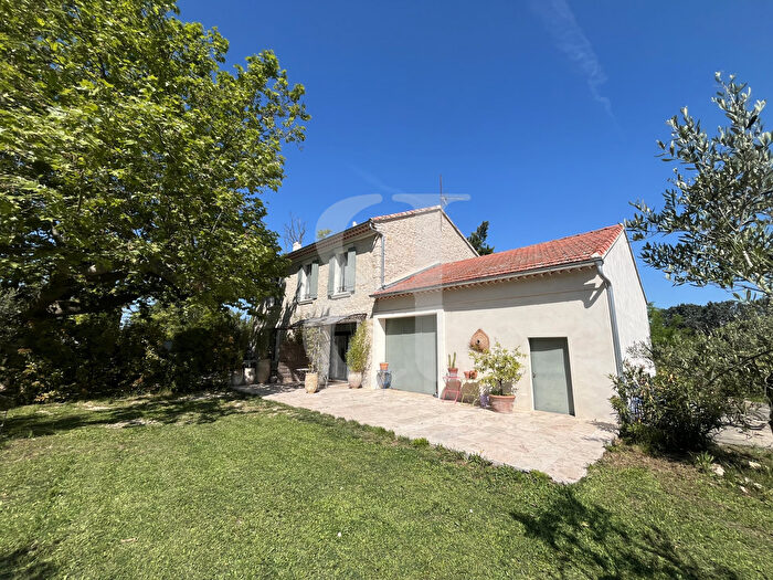 LIsle-sur-la-Sorgue, Velorgues, Saint-Gervais, Petit Palais : Maison 8 pièces à vendre