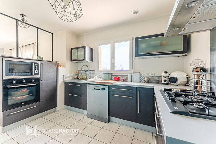 Maison à vendre - Les Touches - 5 pièces - 4 chambres