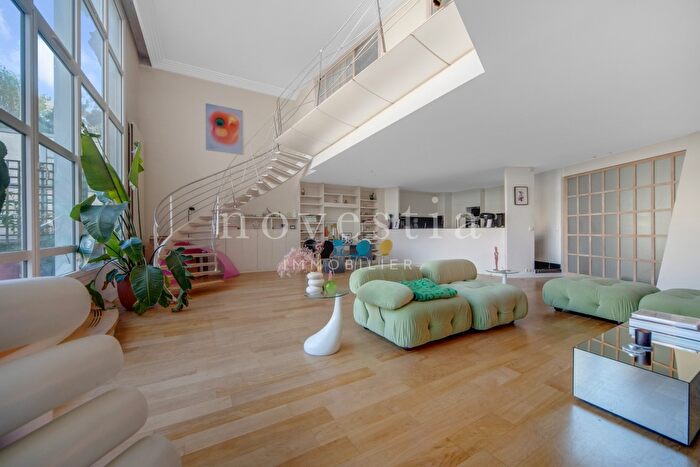 Paris 19ème, Buttes Chaumont, Laumière, Manin : Appartement 3 pièces à vendre