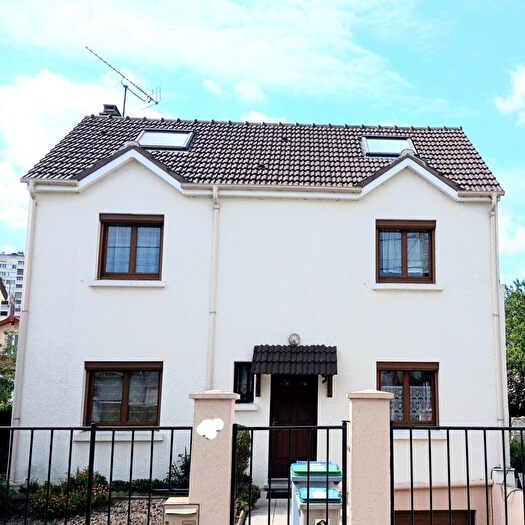 Bondy, Le Saule Blanc - Maison 6 pièces à vendre