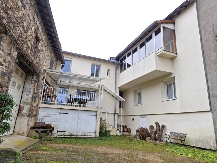 Maison à vendre - Poule-les-Écharmeaux - 8 pièces - 7 chambres