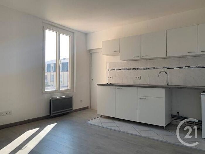 Appartement 1 pièce à Ézy-sur-Eure, à louer