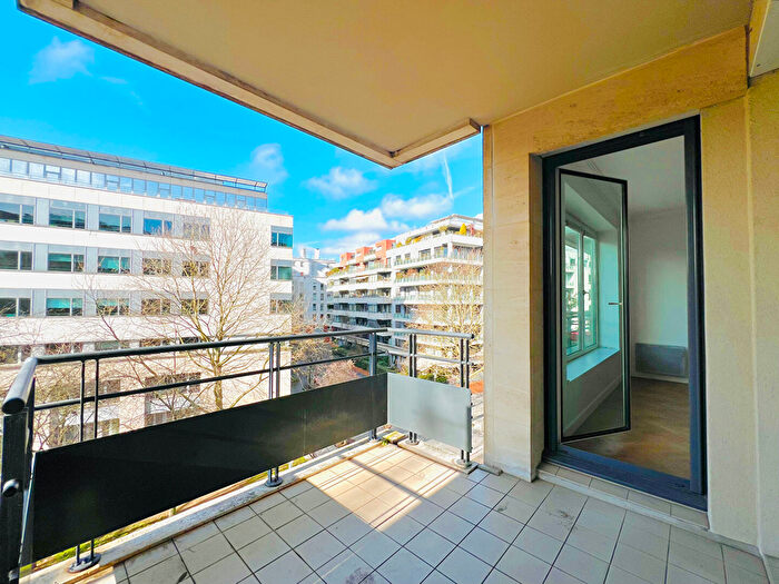 Appartement à louer - Paris e , Montsouris, Dareau - 3 pièces - 2 chambres