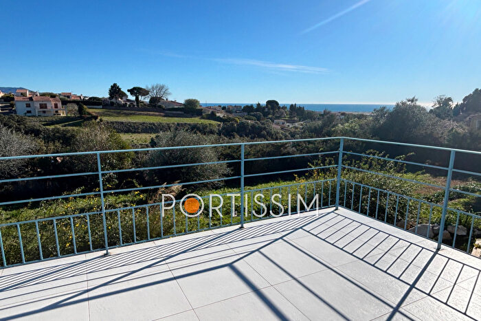 Maison à vendre - Saint-Laurent-du-Var, Jacquons, Plateaux Fleuris - 4 pièces - 3 chambres