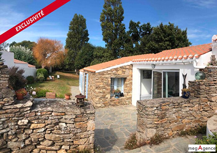 Maison à vendre - Lîle-dYeu, Ker Pierre Borny, Ker Châlon, Ker Bossy, Ker Chauvineau - 9 pièces - 6 chambres