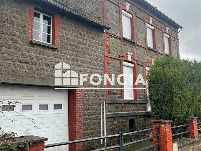 Maison à louer - Messei - 6 pièces - 5 chambres