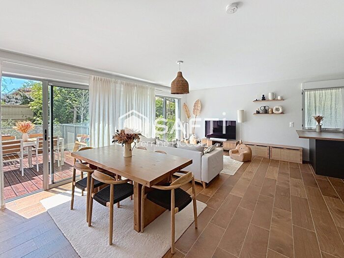 Appartement 4 pièces à vendre - Bègles, Centujean