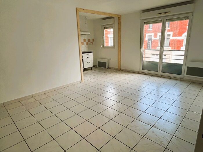 Appartement à louer - Valenciennes, Saint-Michel, Tertiales, Le Roleur - 2 pièces - 1 chambre