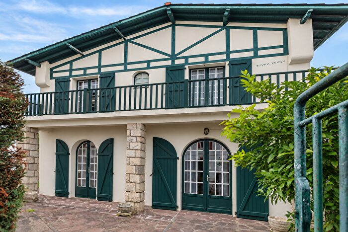 Maison 7 pièces à vendre - Saint-Jean-de-Luz, Urdazuri, Urquijo, Habas, Fargeot, Errepira