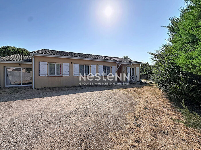 Maison 5 pièces à vendre à Labastidette
