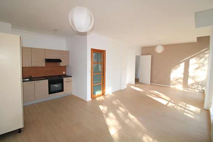 Appartement 2 pièces à Tourcoing, Centre-ville, à vendre