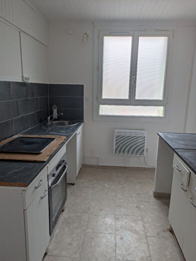 Appartement à louer - Le Pontet, Fargues - 4 pièces - 2 chambres