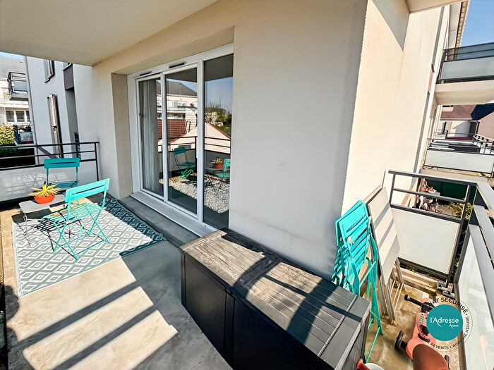 Mennecy, Paul Cézanne, Remise du Rousset : Appartement 3 pièces à vendre