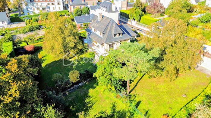 Trouville-sur-Mer, Aguesseau, Epines : Maison 8 pièces à vendre
