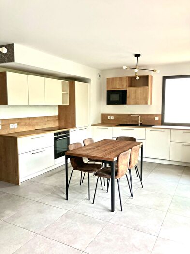 Limonest - Appartement 4 pièces à louer