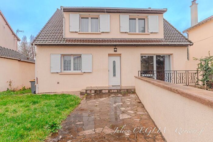 Maison à vendre - Vitry-sur-Seine, Les Ardoines - 6 pièces - 4 chambres