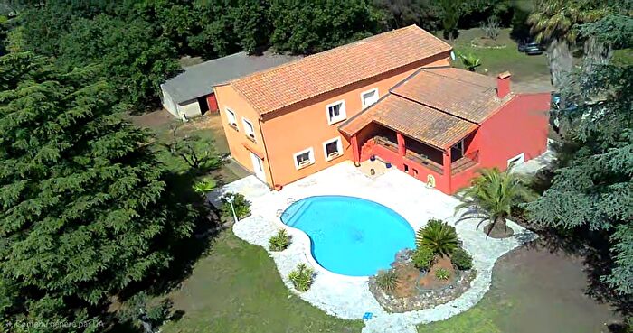 Maison 10 pièces à Saint-Aunès, à vendre