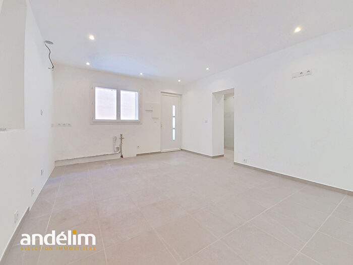 Saint-Raphaël, Centre-ville : Appartement 2 pièces à vendre