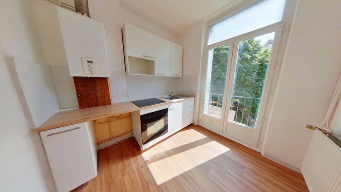 Appartement à louer - Saint-Étienne - 2 pièces - 1 chambre