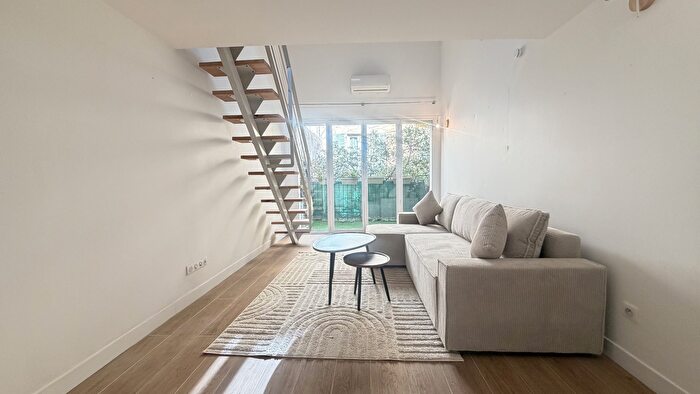 Appartement à vendre - Nice, Madeleine - 2 pièces - 1 chambre