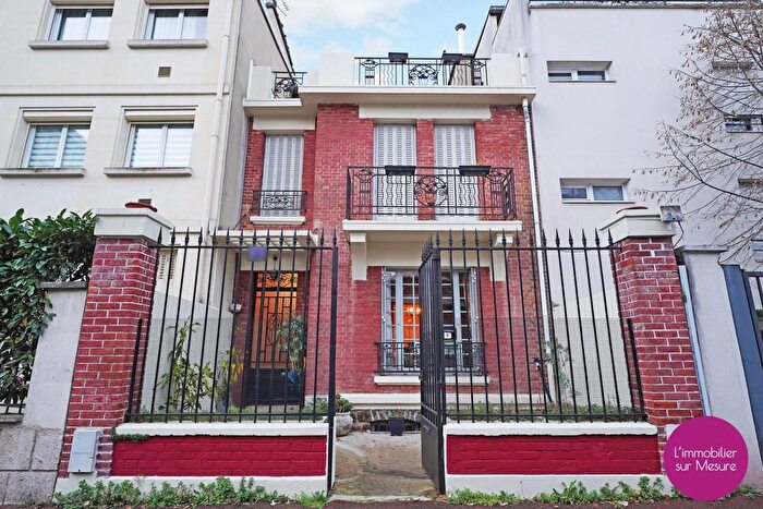 Maison à vendre - Montreuil, Solidarité, Carnot - 5 pièces - 3 chambres
