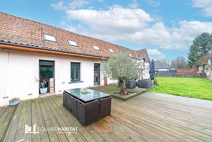 Maison à vendre - Vicq - 9 pièces - 4 chambres