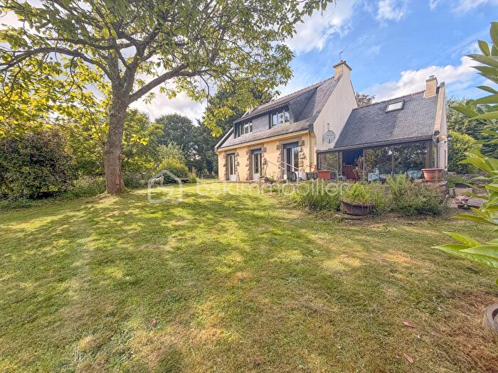 Maison 6 pièces à Quistinic, à vendre