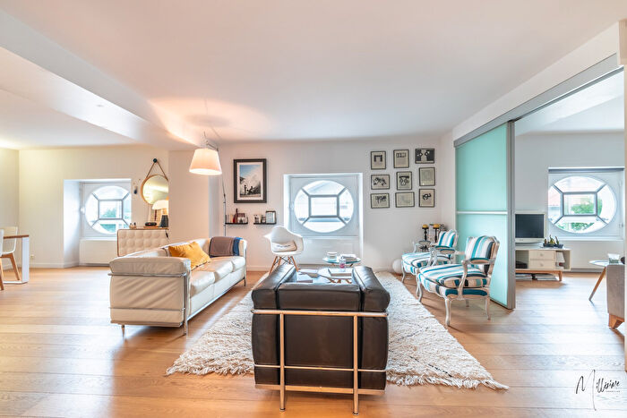 Appartement à vendre - Biarritz, Larrepunte, République - 4 pièces - 3 chambres