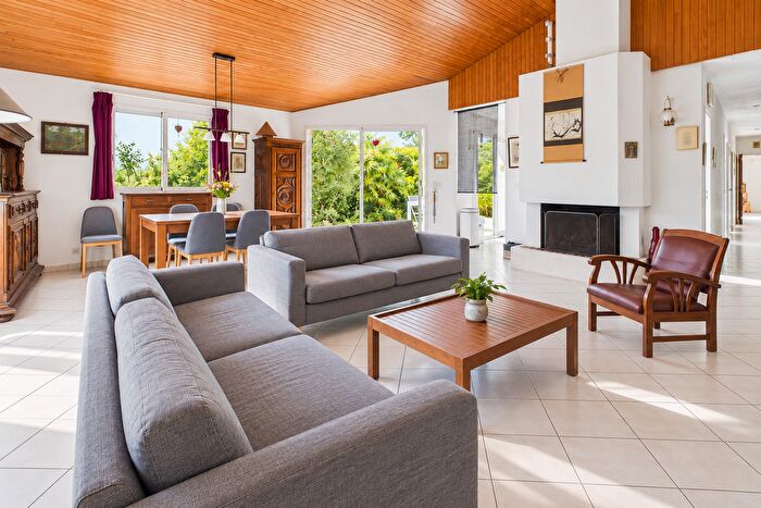 Basse-Goulaine : Maison 8 pièces à vendre