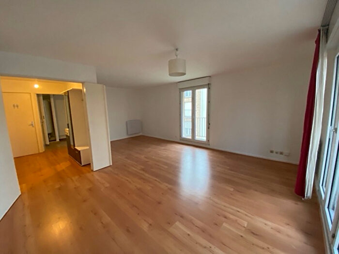 Poissy, Saint-Exupéry : Appartement 3 pièces à vendre